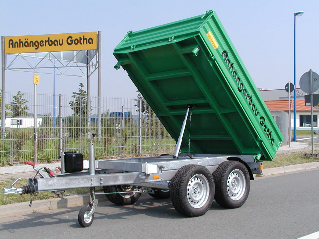 Multicar-Dreiseiten-Kipper MK24.20x15 - Anhängerbau Gotha